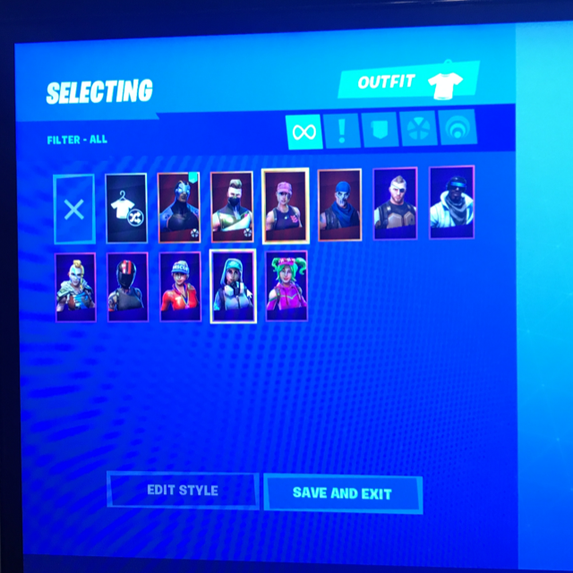 Bundle | cracked STW Account 10+ skins - Game Items - Gameflip