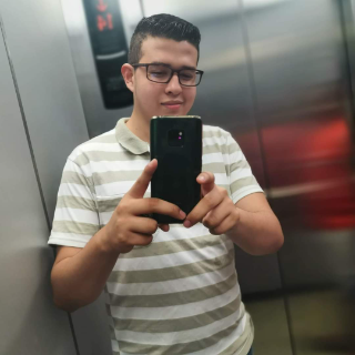 Victor Alejandro C - Gameflip